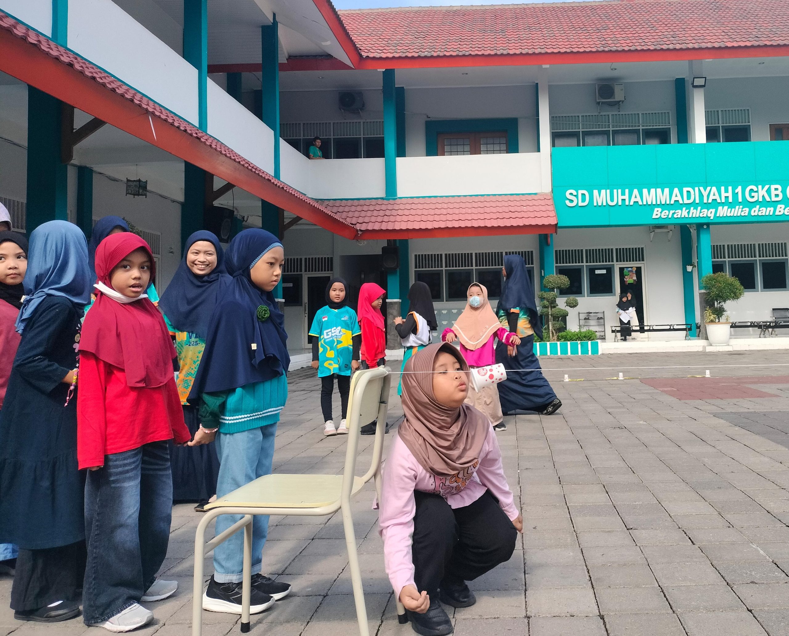 Kids Warrior Mugeb, Adu Ketangkasan Seru di Class Meeting - TAGAR.CO